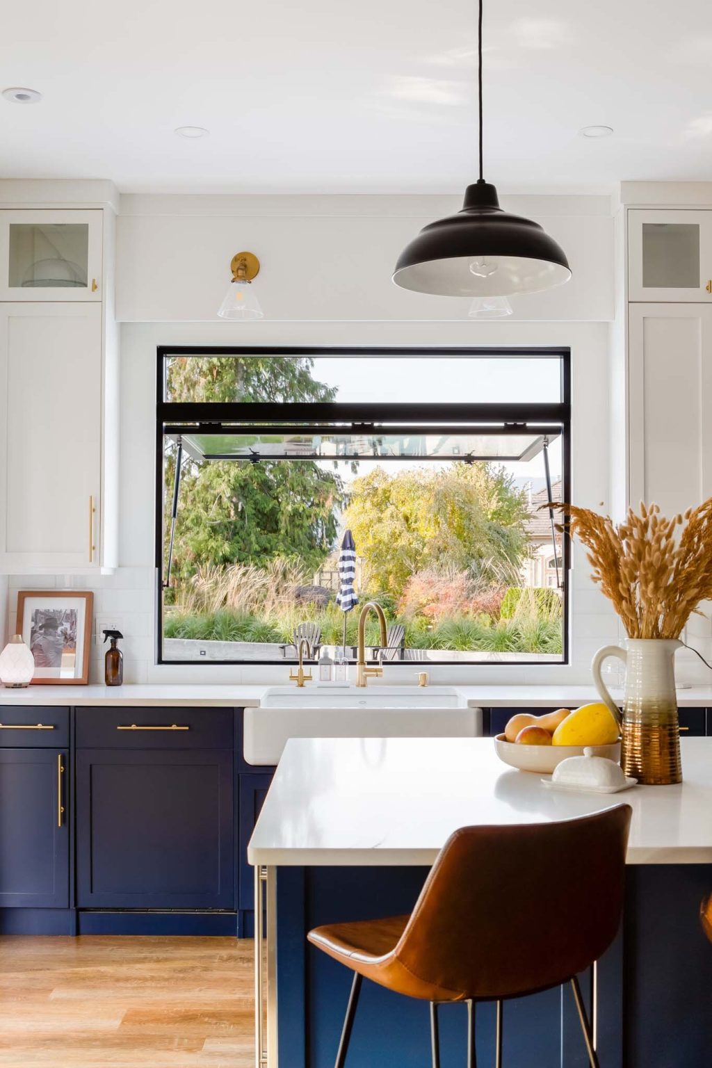 Home - Expanse Pass Through Window System